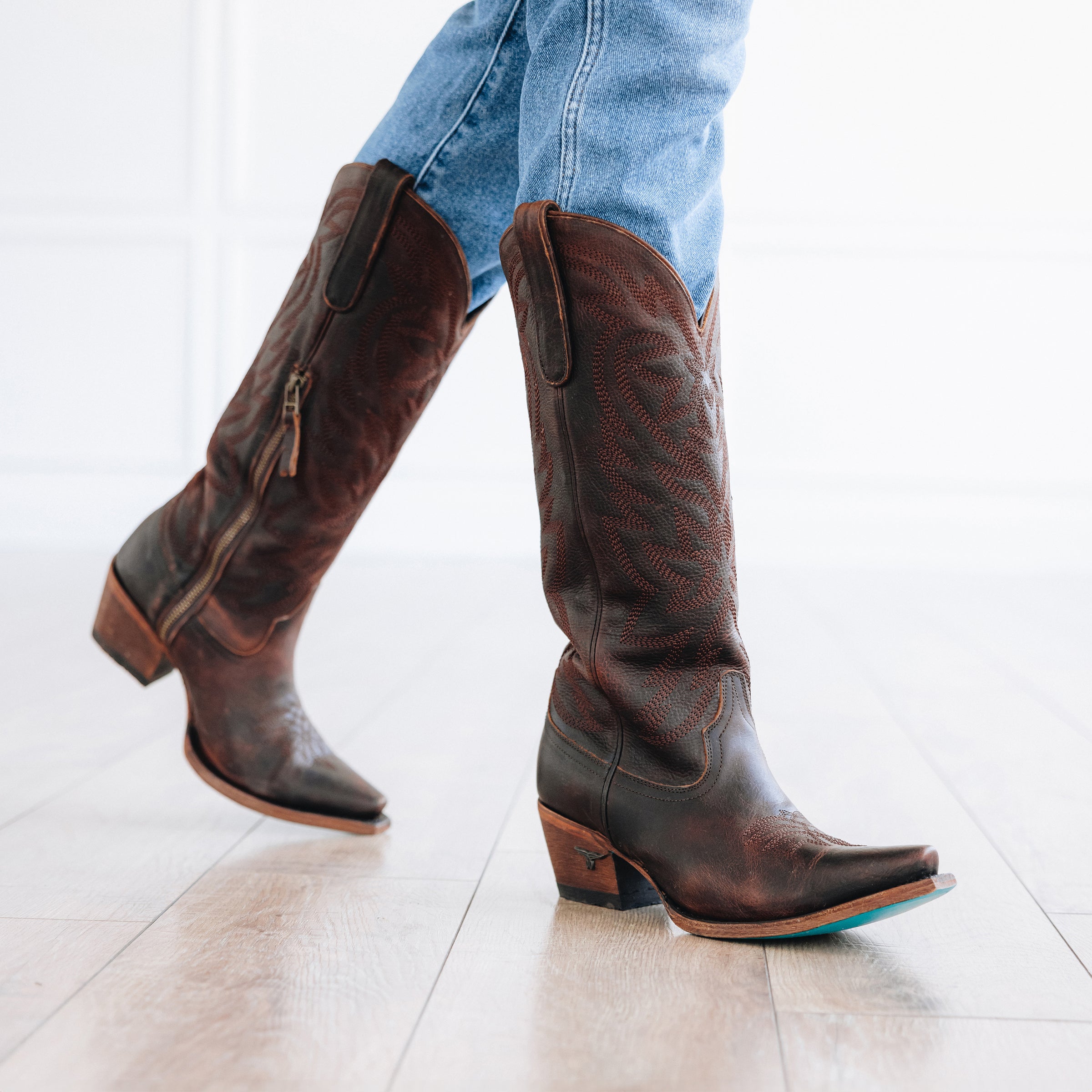 Smokeshow Boot | Women's Brown Cowboy Boots Snip Toe Tall Fashion