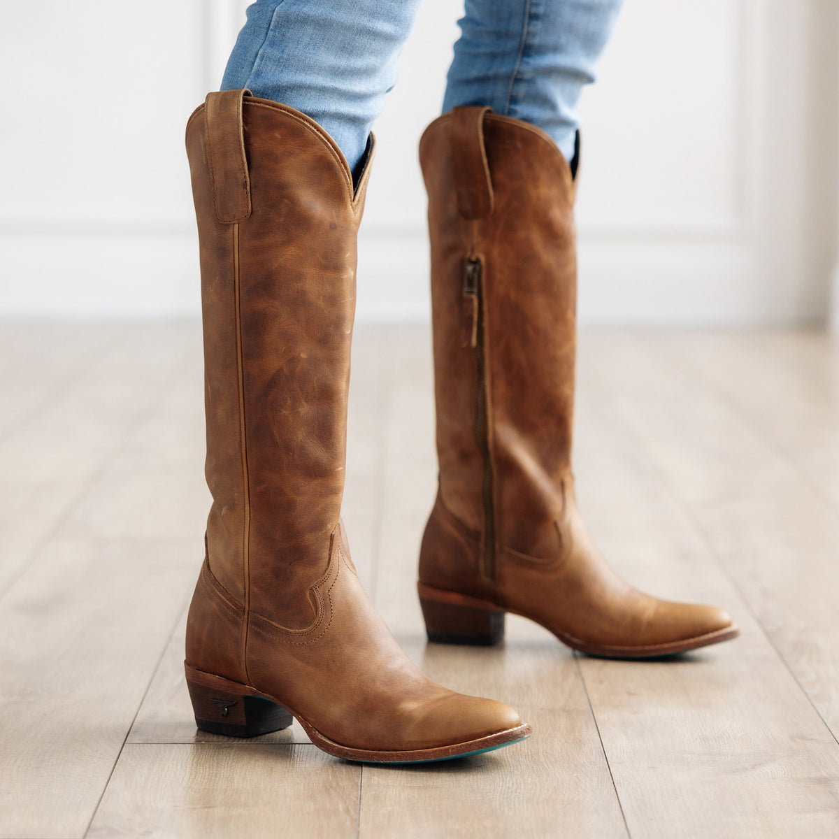 Plain Jane Boot | Western Tall Boots | Round Toe Brown Desert Clay
